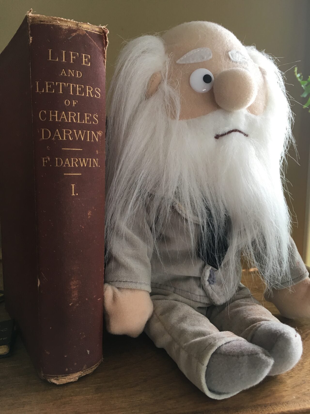Darwin & Company Annotated Bibliography – Behavioral Ecology of Hunter ...